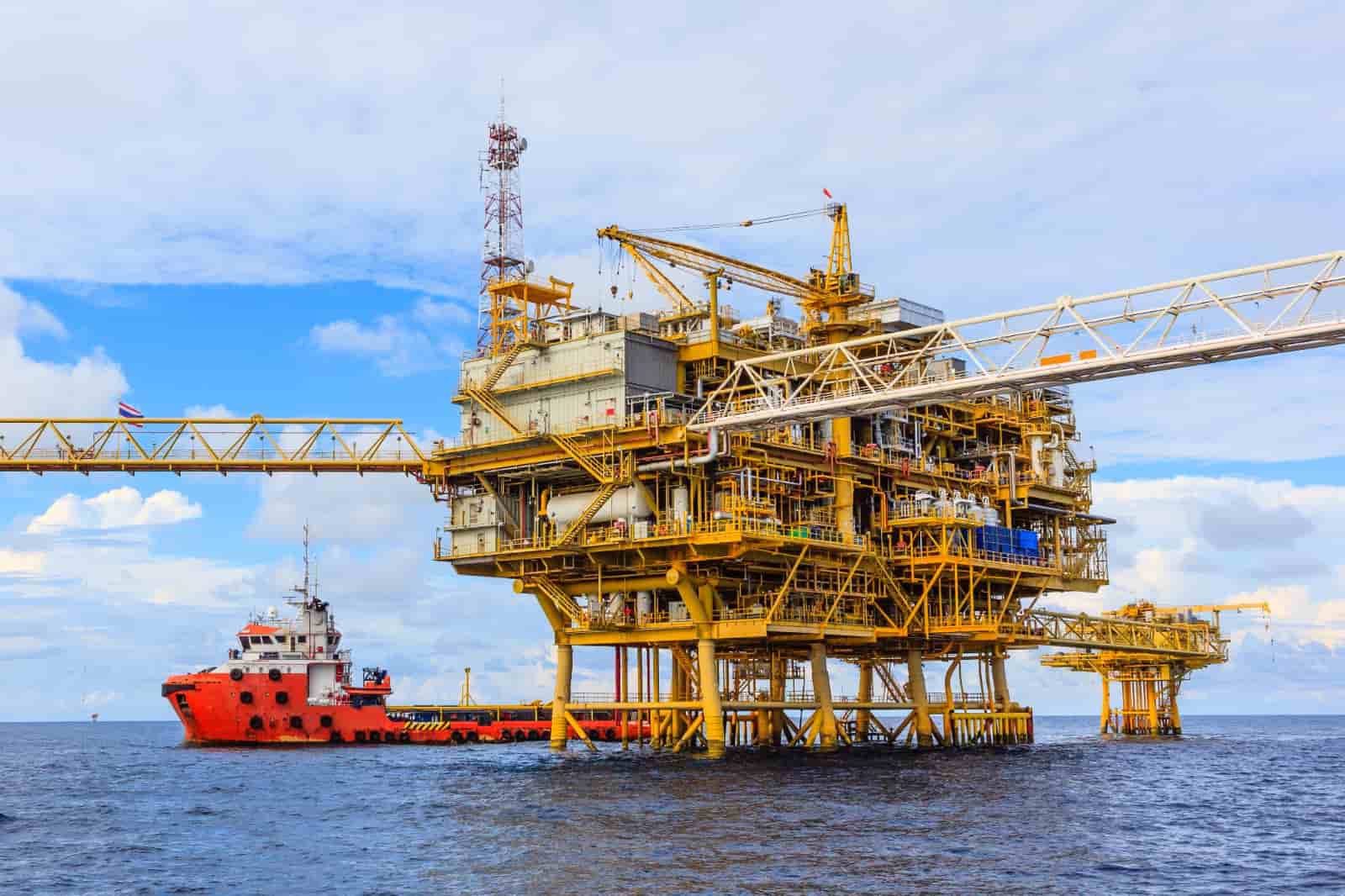 Marine Gas Oil (MGO): Fungsi, Keunggulan, Harga Terbaru